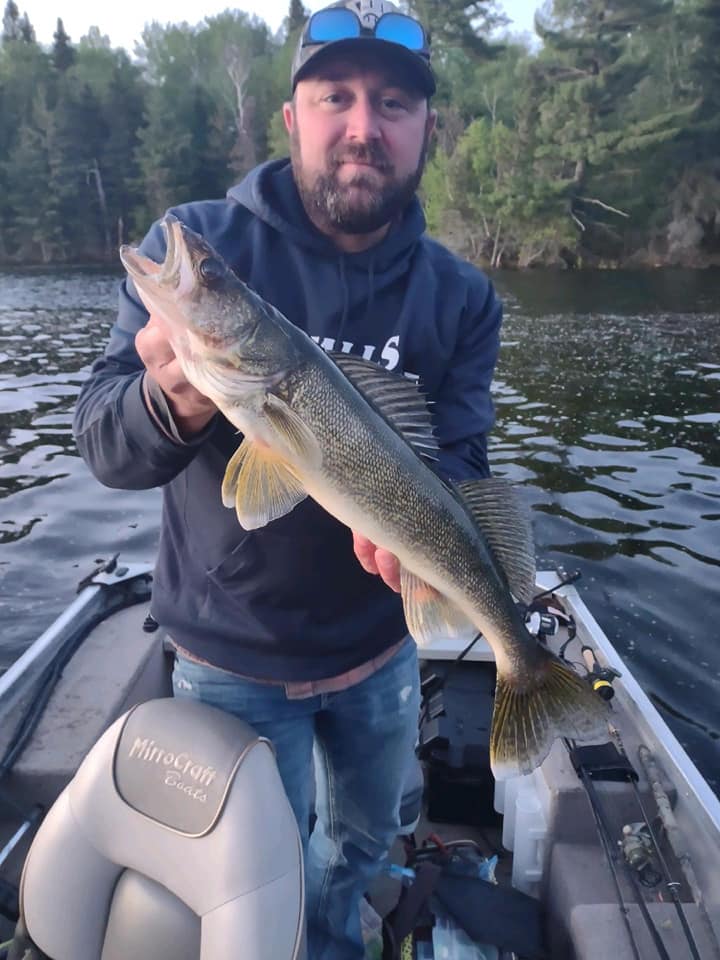 PPR 2022 04 - Pipestone Point Resort